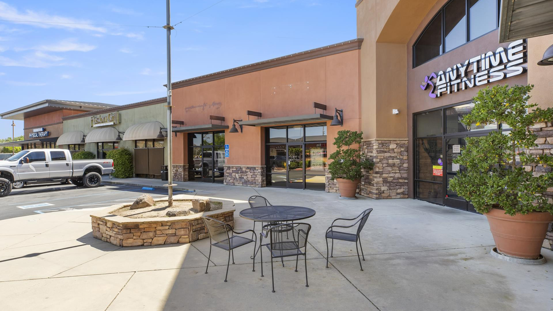 About Us - The Terrace Plaza